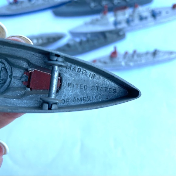tootsietoys | Toys | Vintage Tootsietoy Diecast Metal Battle Ships Us ...